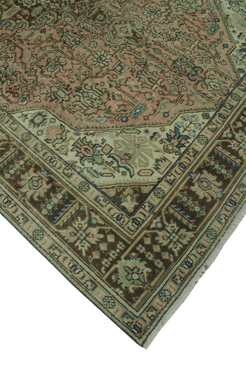 Vintage Pelin Rust/Brown Rug, 6'7 x 9'8 – Noori Rug