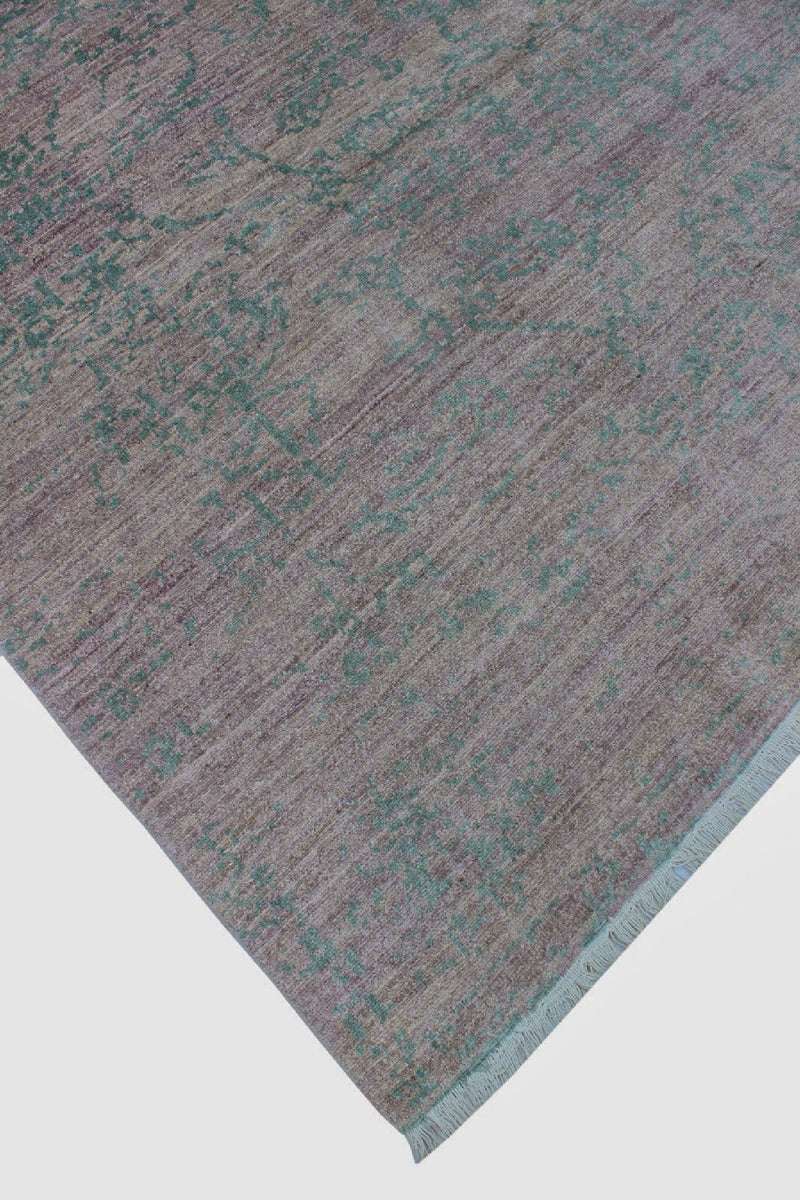 Fine Galaxy Sauda Purple/Green Rug, 8'1" x 9'9" – Noori Rug